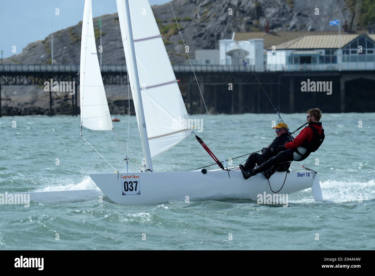 Sailing catamarans dart 18 European's 2014 Mumbles Swansea photos by ...