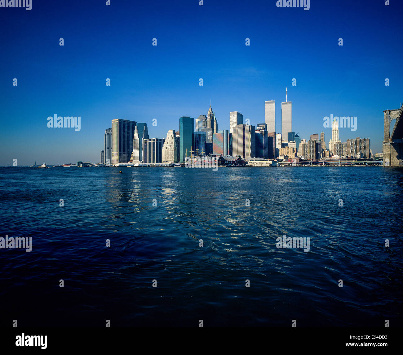 9 11 twin towers attack image hi-res stock photography and images - Alamy