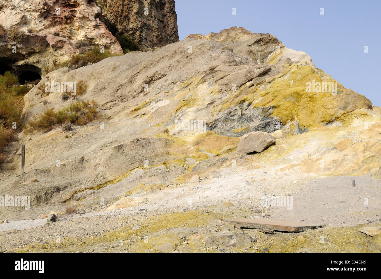 Vulcano rocks hi-res stock photography and images - Alamy