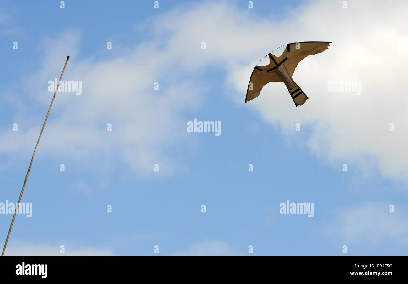 Agricultural bird scarer Stock Photo - Alamy