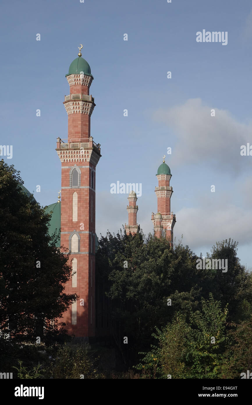 Bradford Grand Mosque, Al-Jamia Suffa-Tul-Islam, Horton Park Ave ...