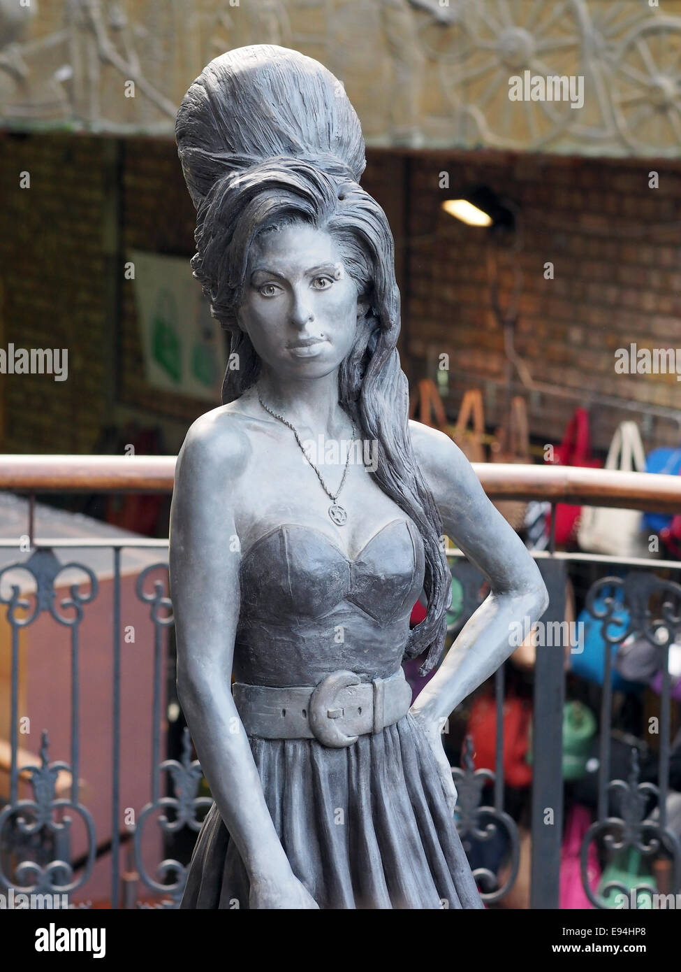 Pop Star Singer High Resolution Stock Photography and Images - Alamy