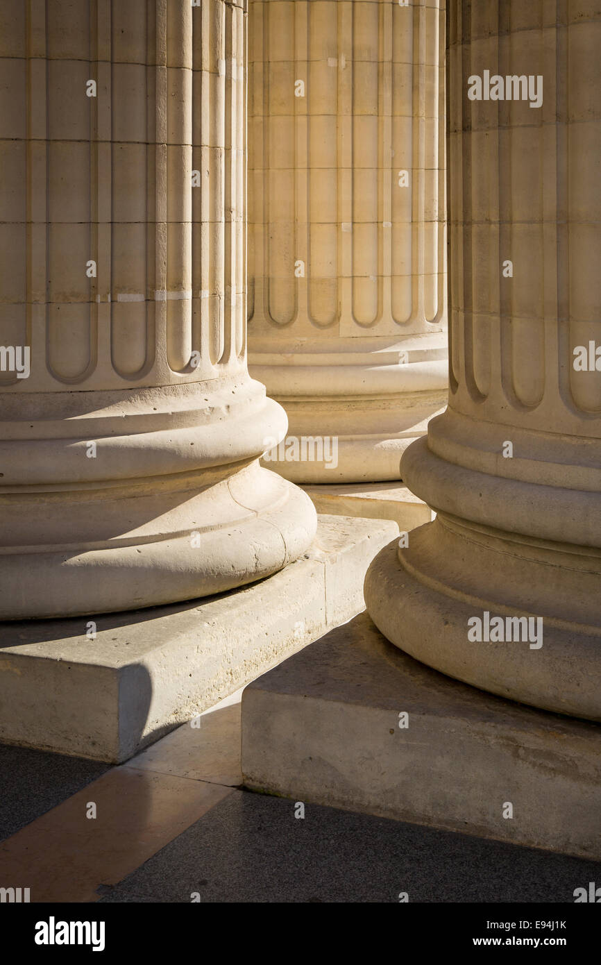 Ancient greek pantheon hi-res stock photography and images - Alamy