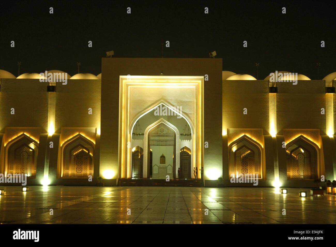 Doha, Qatar - 16 October 2014. Qatar’s largest mosque the Imam Muhammad ...