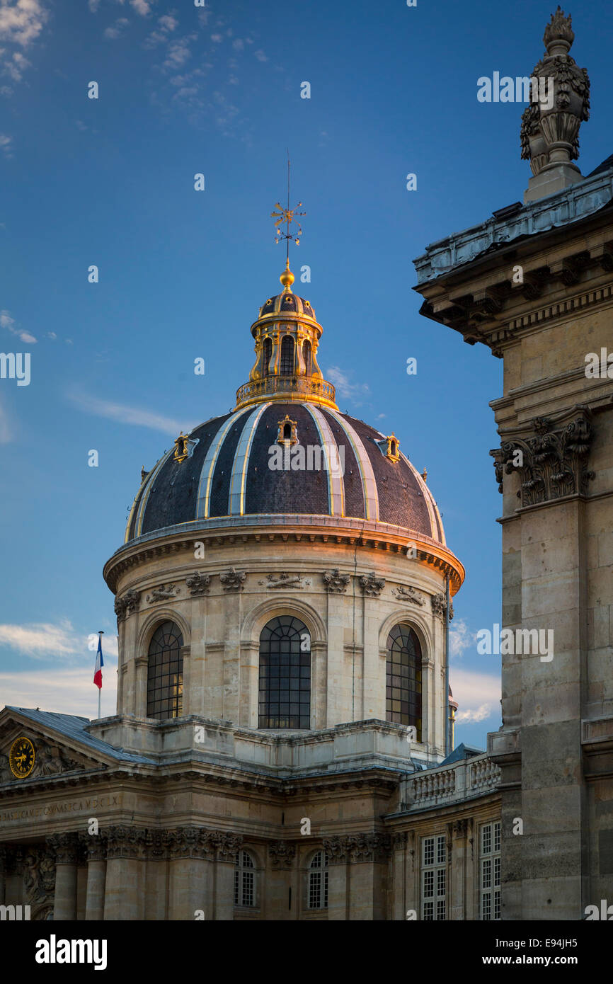 Academie francaise hi-res stock photography and images - Alamy