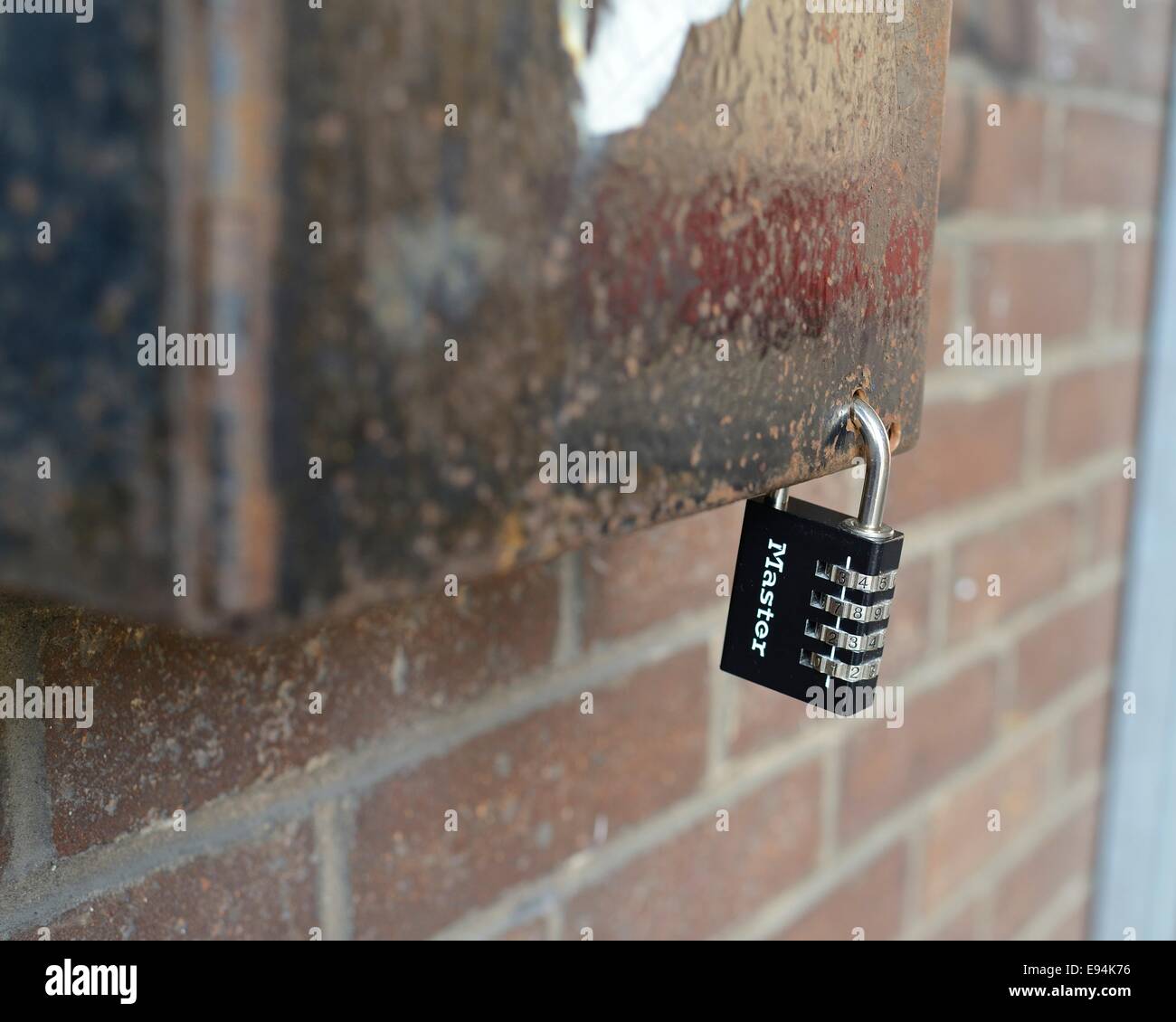 Strong box hi-res stock photography and images - Alamy