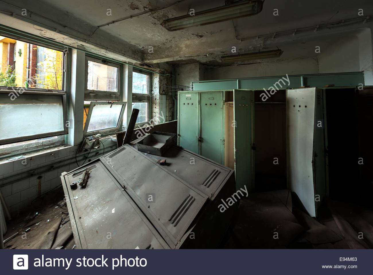 Abandoned Locker Room High Resolution Stock Photography and Images - Alamy