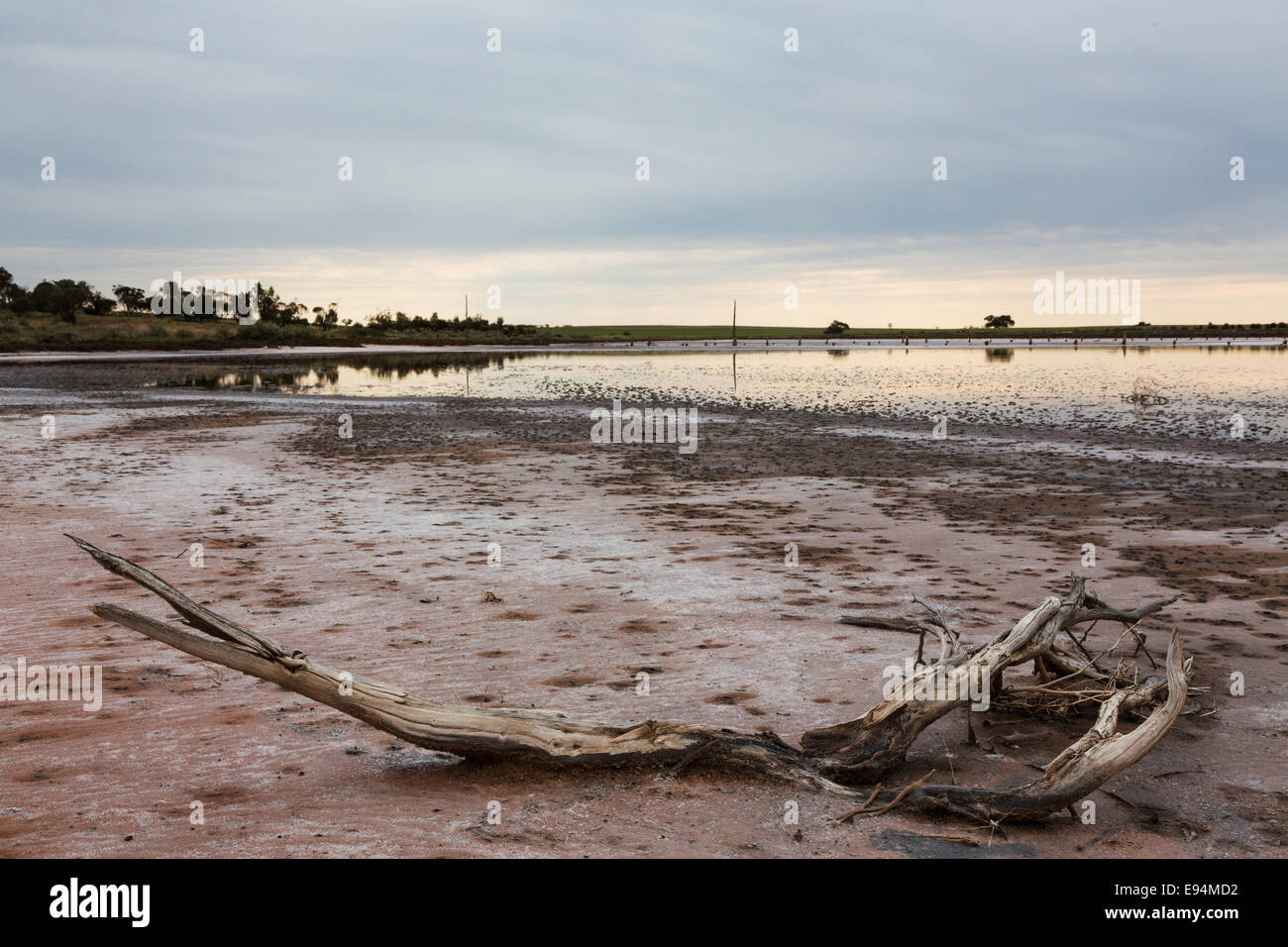 Lake Wahpool High Resolution Stock Photography and Images - Alamy