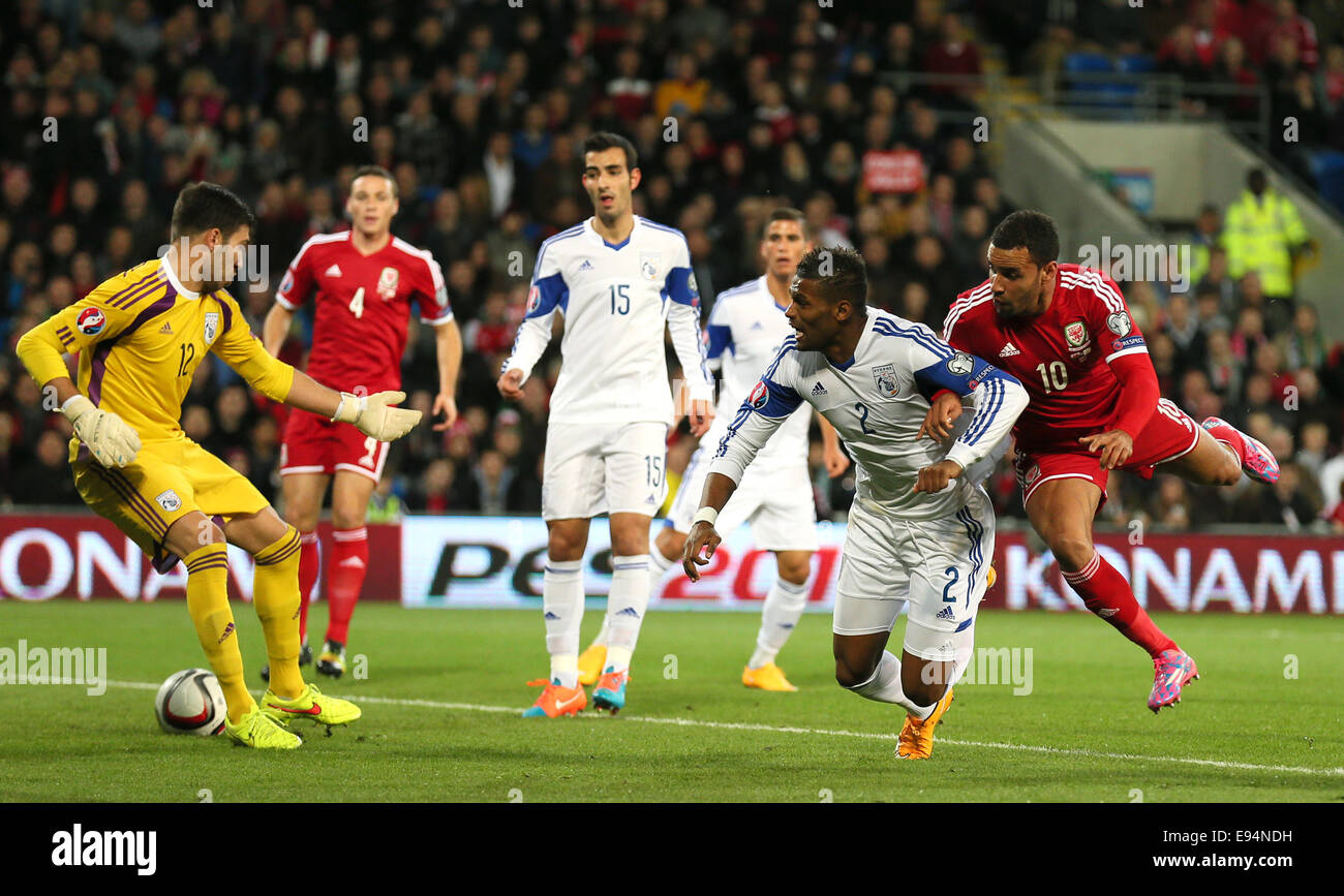 Cardiff, UK. 13th Oct, 2014. The cross from David Cotterrill of Wales ...