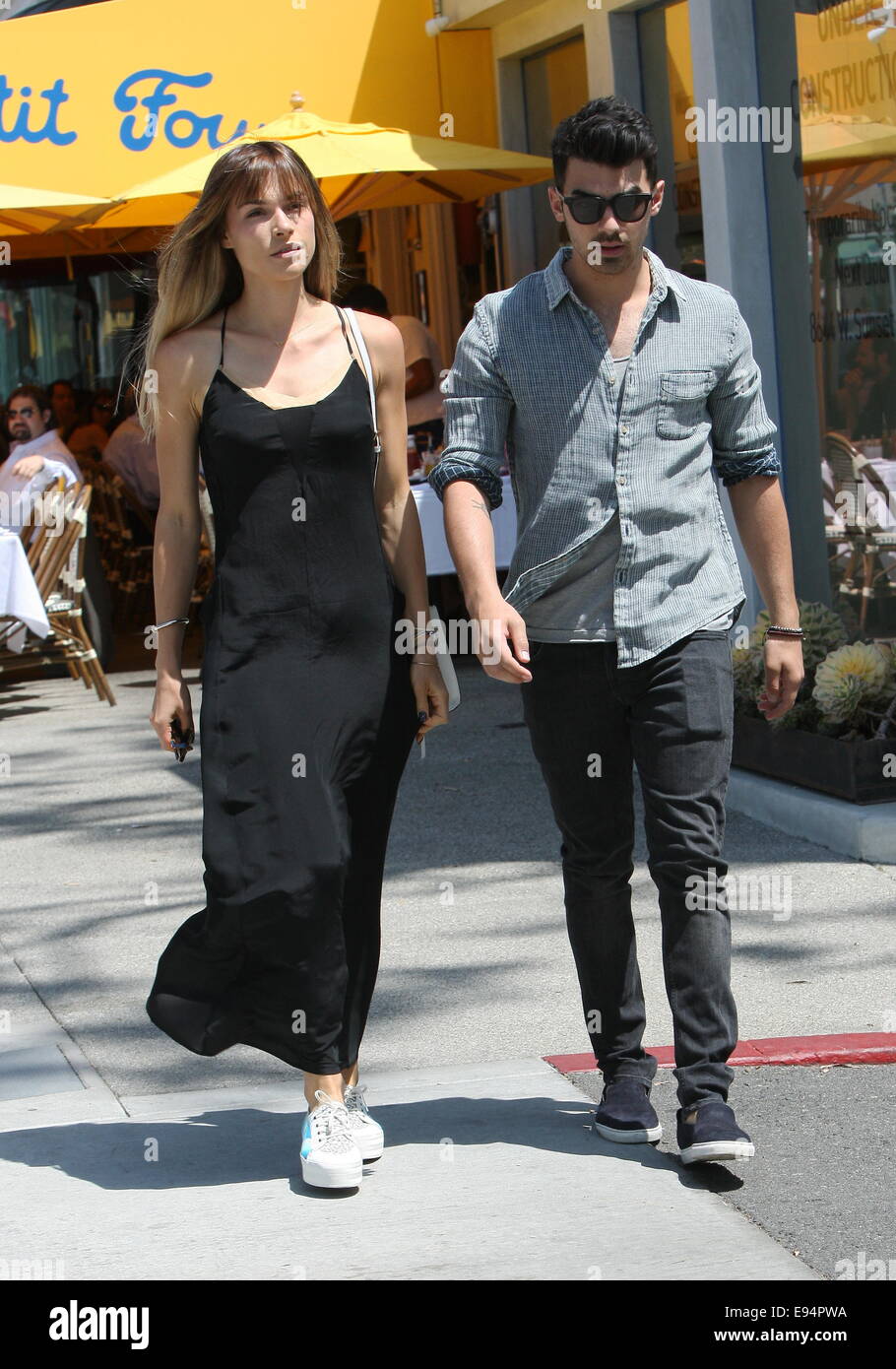 Joe Jonas out and about with girlfriend Blanda Eggenschwiler in West ...