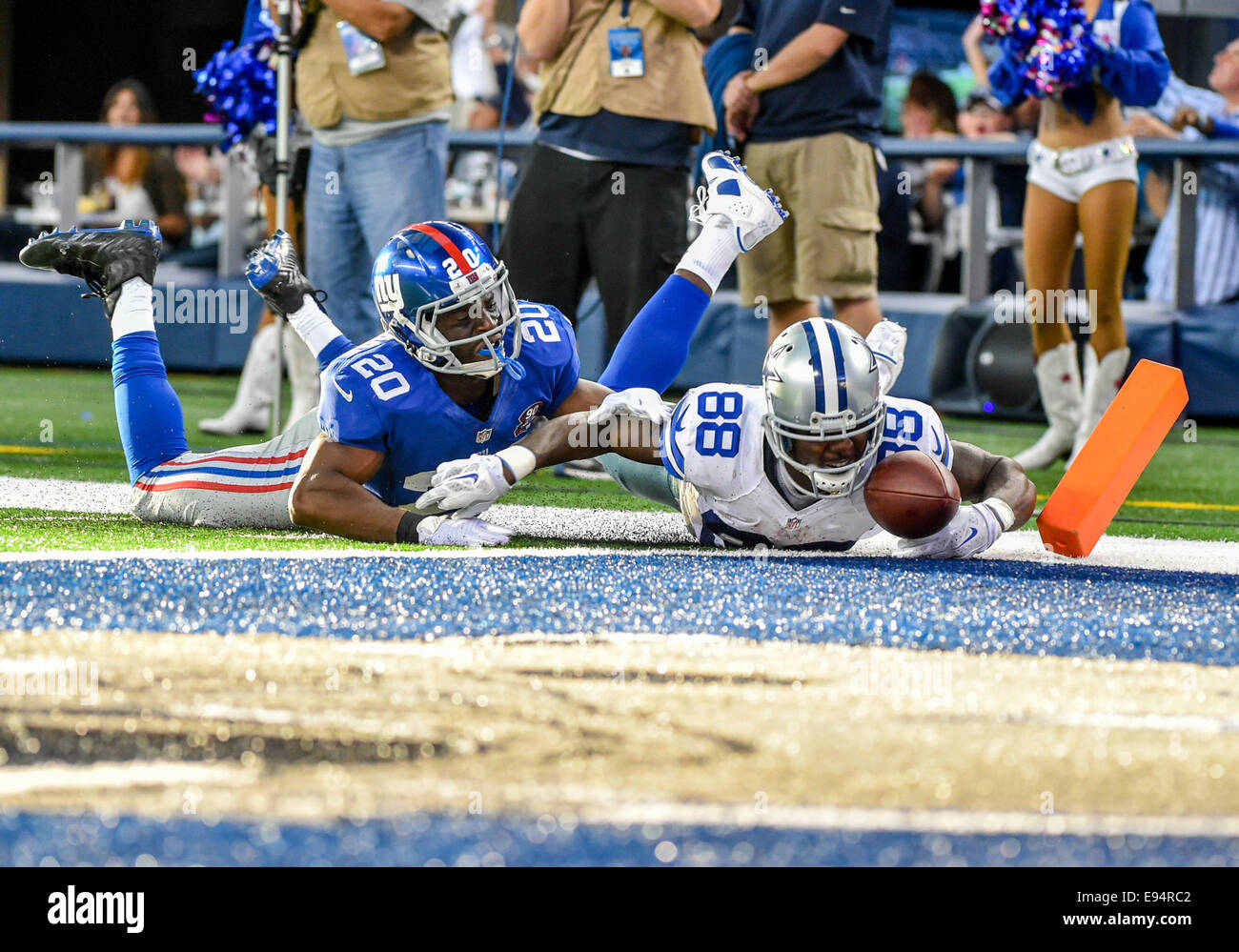 Arlington, USA. 19th Oct, 2014. Dallas Cowboys wide receiver Dez Bryant ...