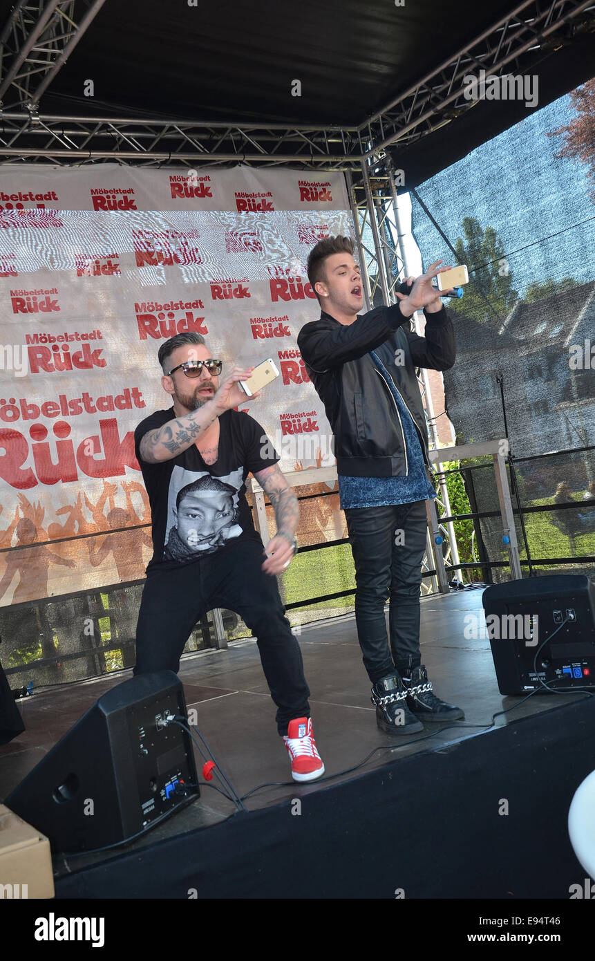 Luca Haenni performing live to promote his latest album 'Dance Until We ...