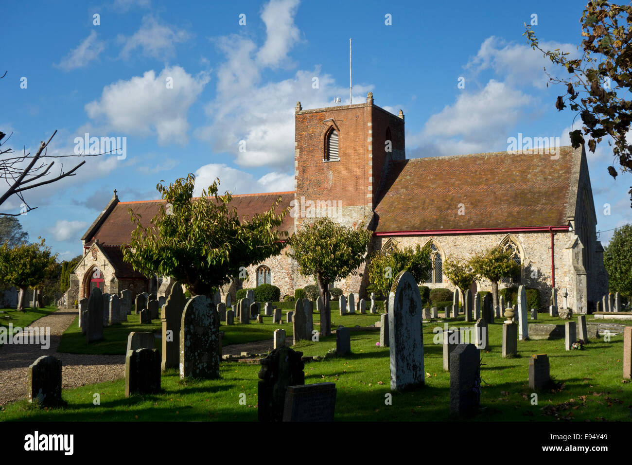 Oulton church st michael hi-res stock photography and images - Alamy