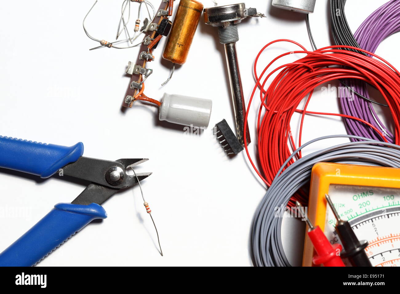 Electronics test connection hi-res stock photography and images - Alamy
