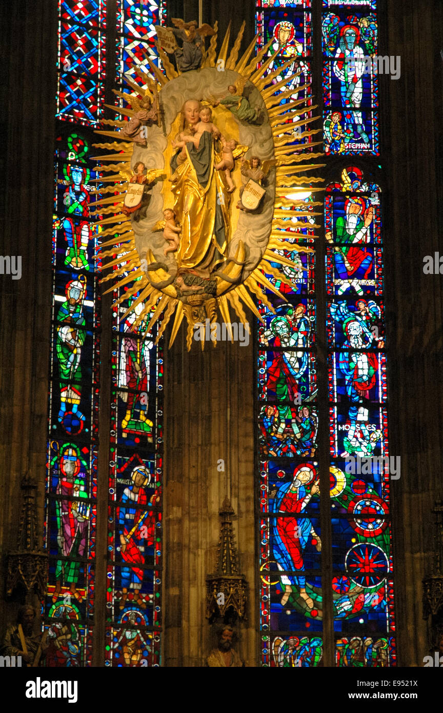 Cologne dom cathedral interior hi-res stock photography and images - Alamy