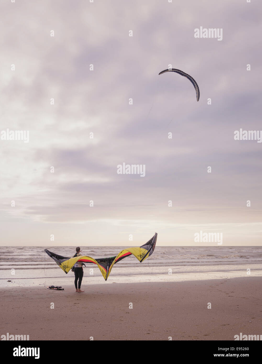 Kite surfing at Broomhill Sands Beach next to Camber sands, East Sussex ...