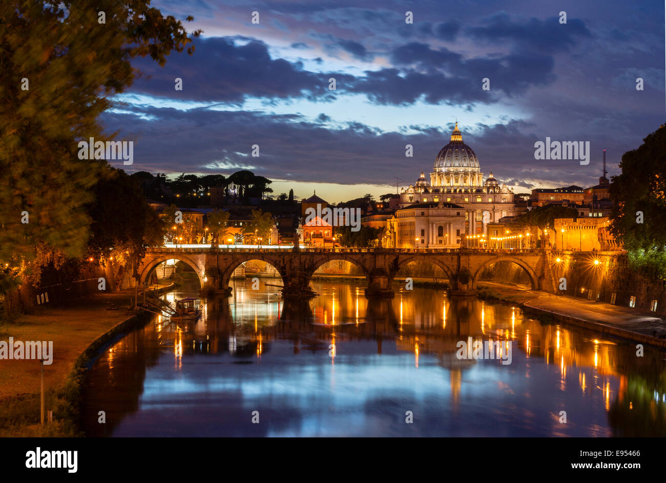 View from Ponte Umberto I across the Tiber River to Ponte Sant'Angelo ...