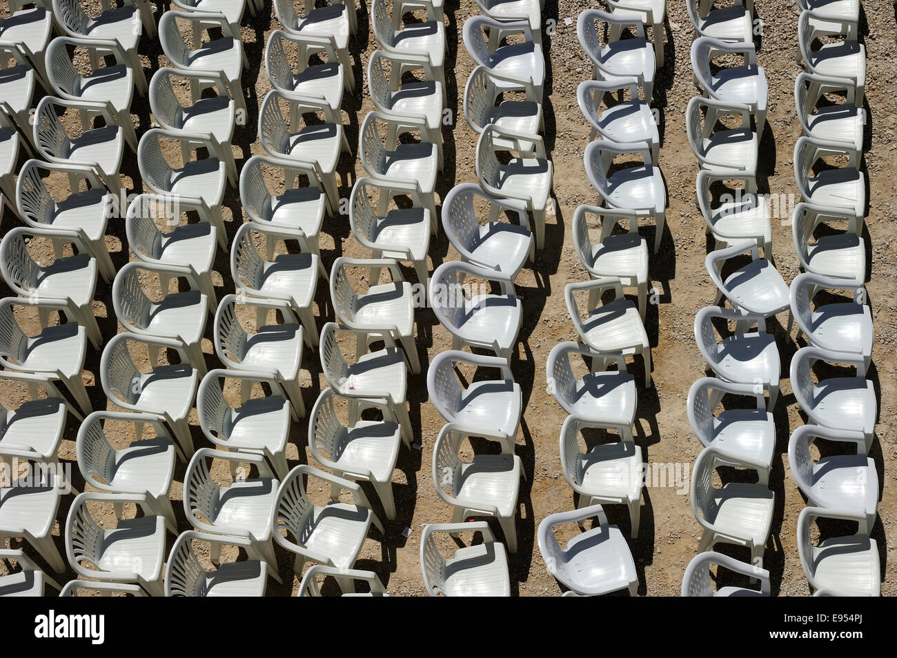 Chairs order hi-res stock photography and images - Alamy