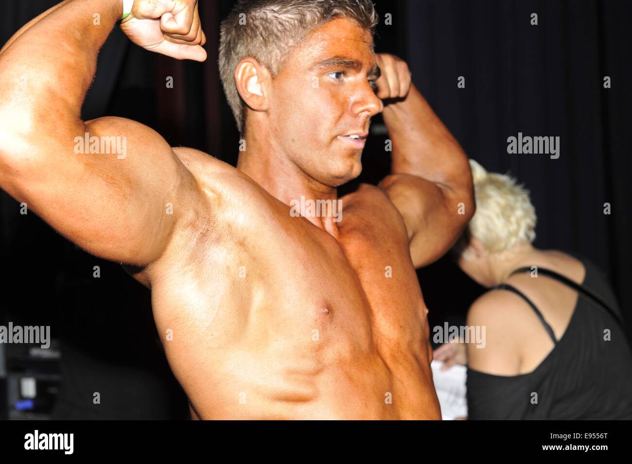 Bodybuilder pose bicep on arm hi-res stock photography and images - Alamy