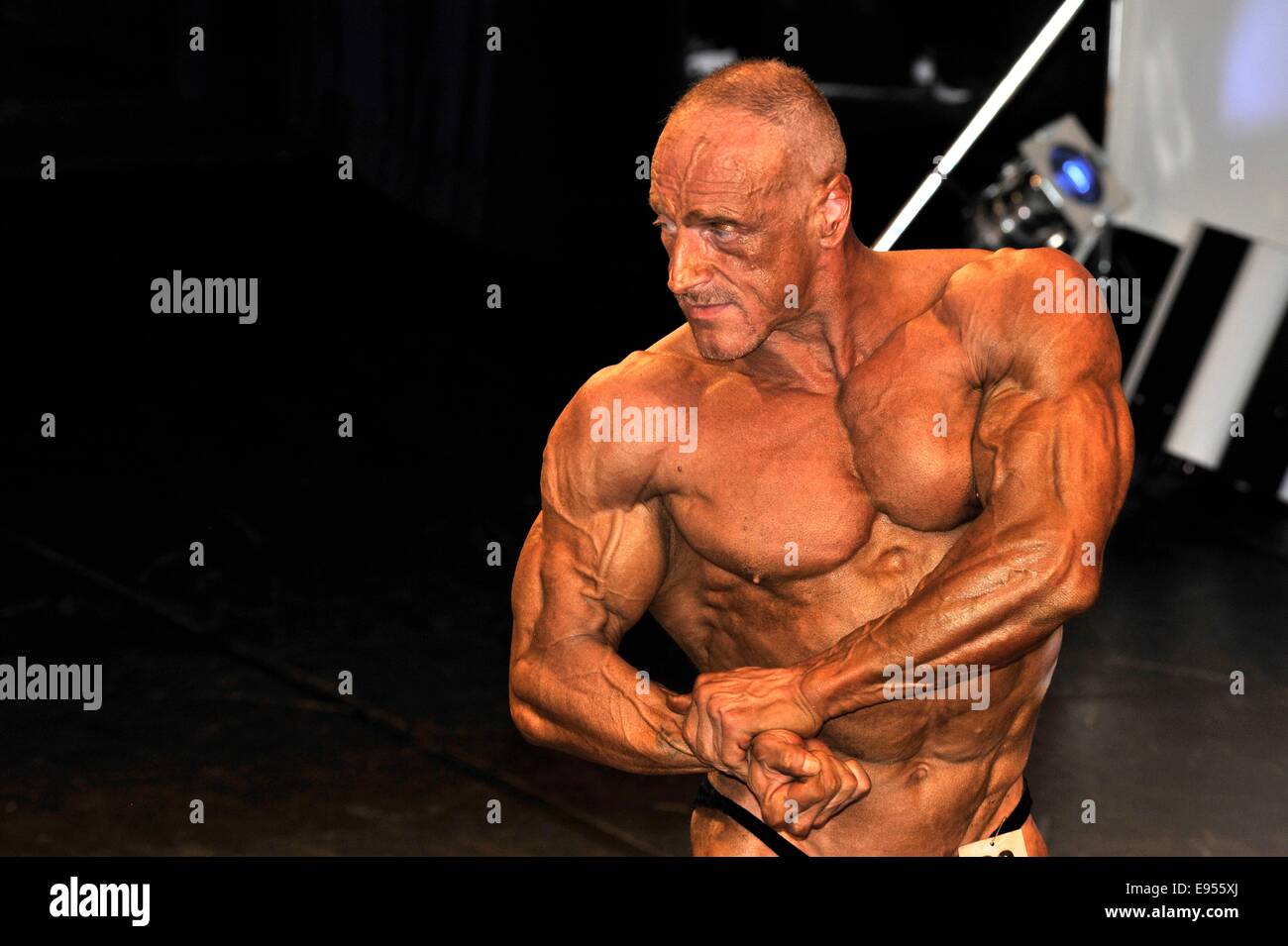 Body builder male championship hi-res stock photography and images - Alamy