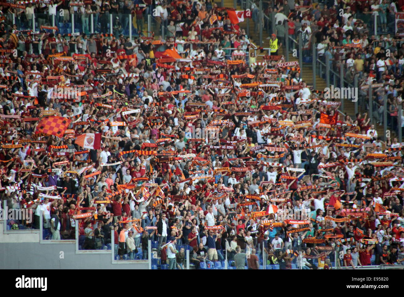 Roma fan waving flag hi-res stock photography and images - Alamy