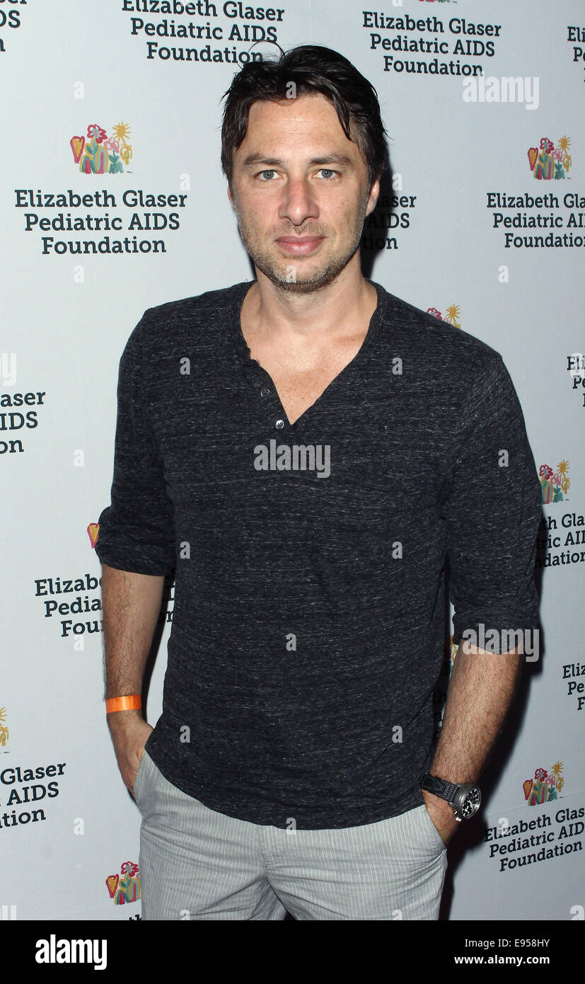Los Angeles, California, USA. 19th Oct, 2014. Zach Braff attends ...