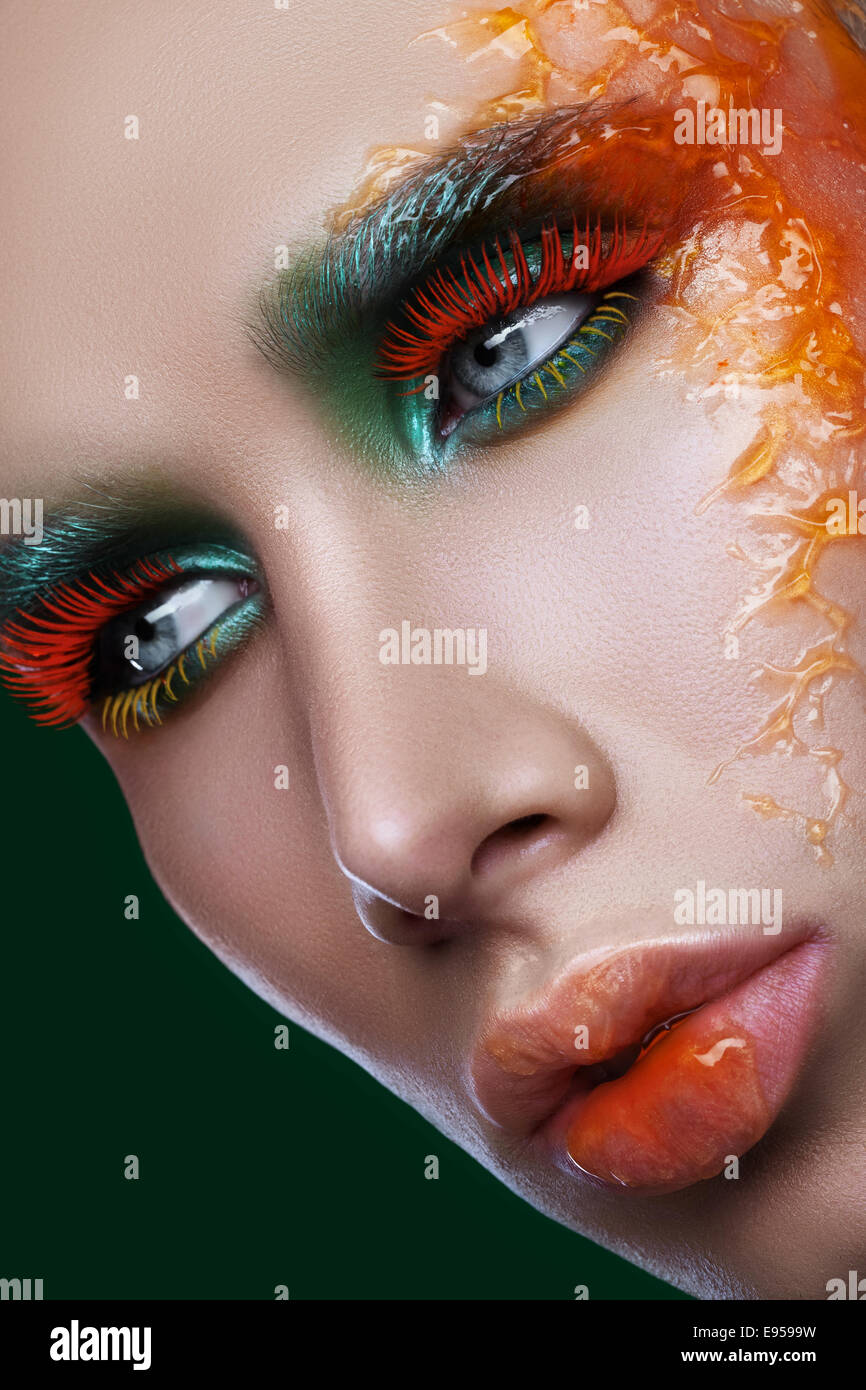 Painted blue skin man hi-res stock photography and images - Alamy