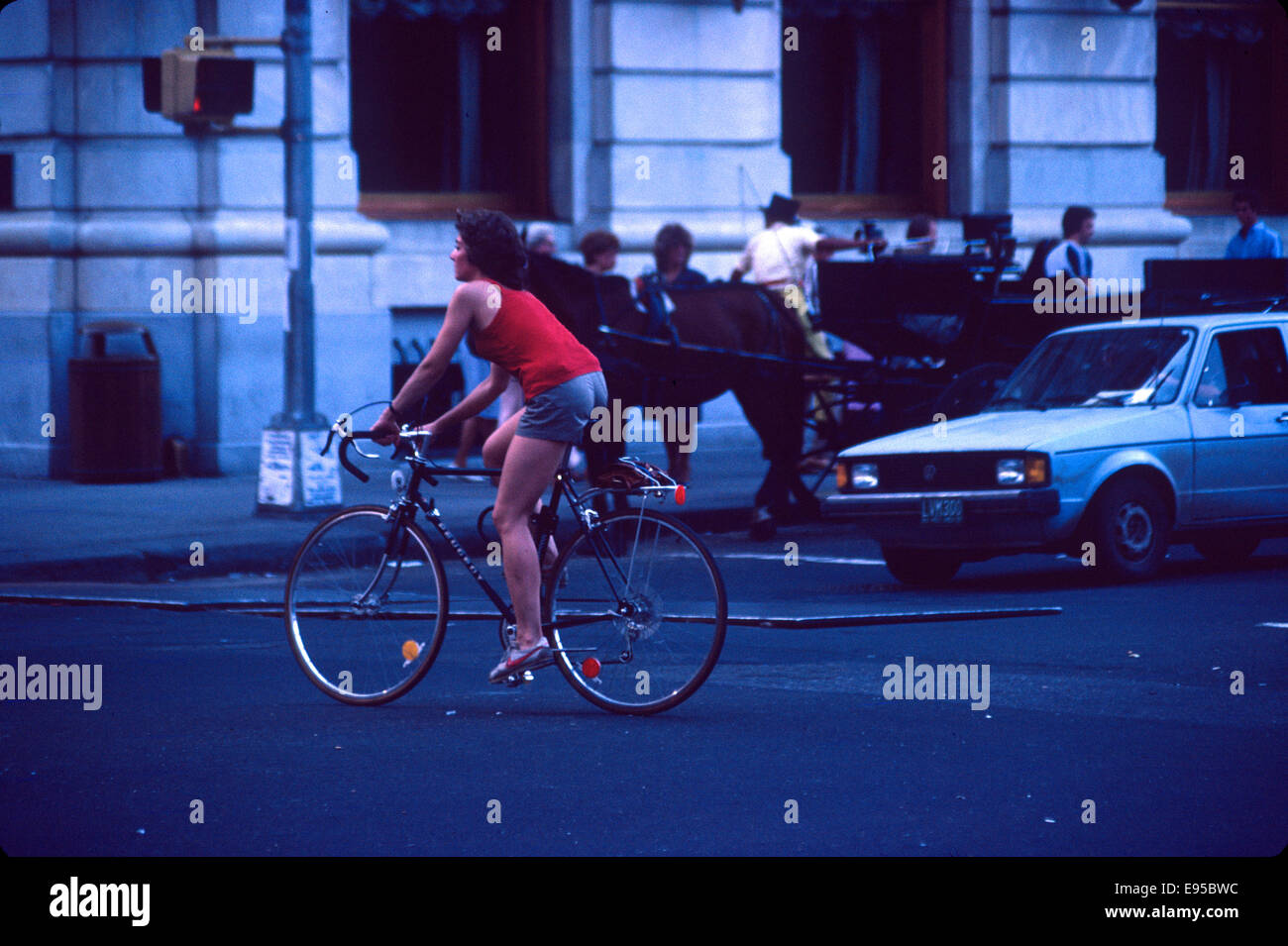 New york 80s style hi-res stock photography and images - Alamy