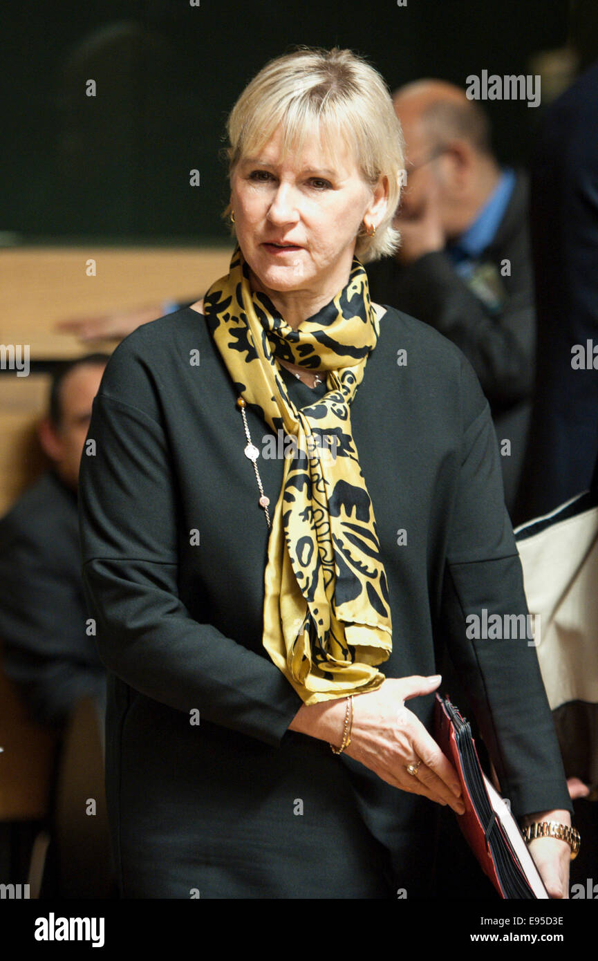 Including ministers hi-res stock photography and images - Alamy