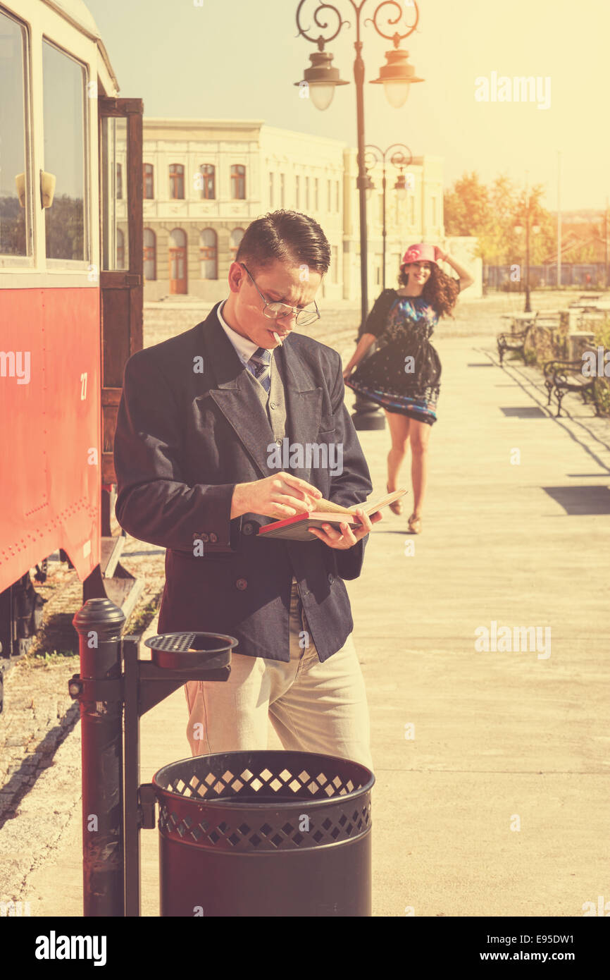 Vintage fashion book hi-res stock photography and images - Alamy