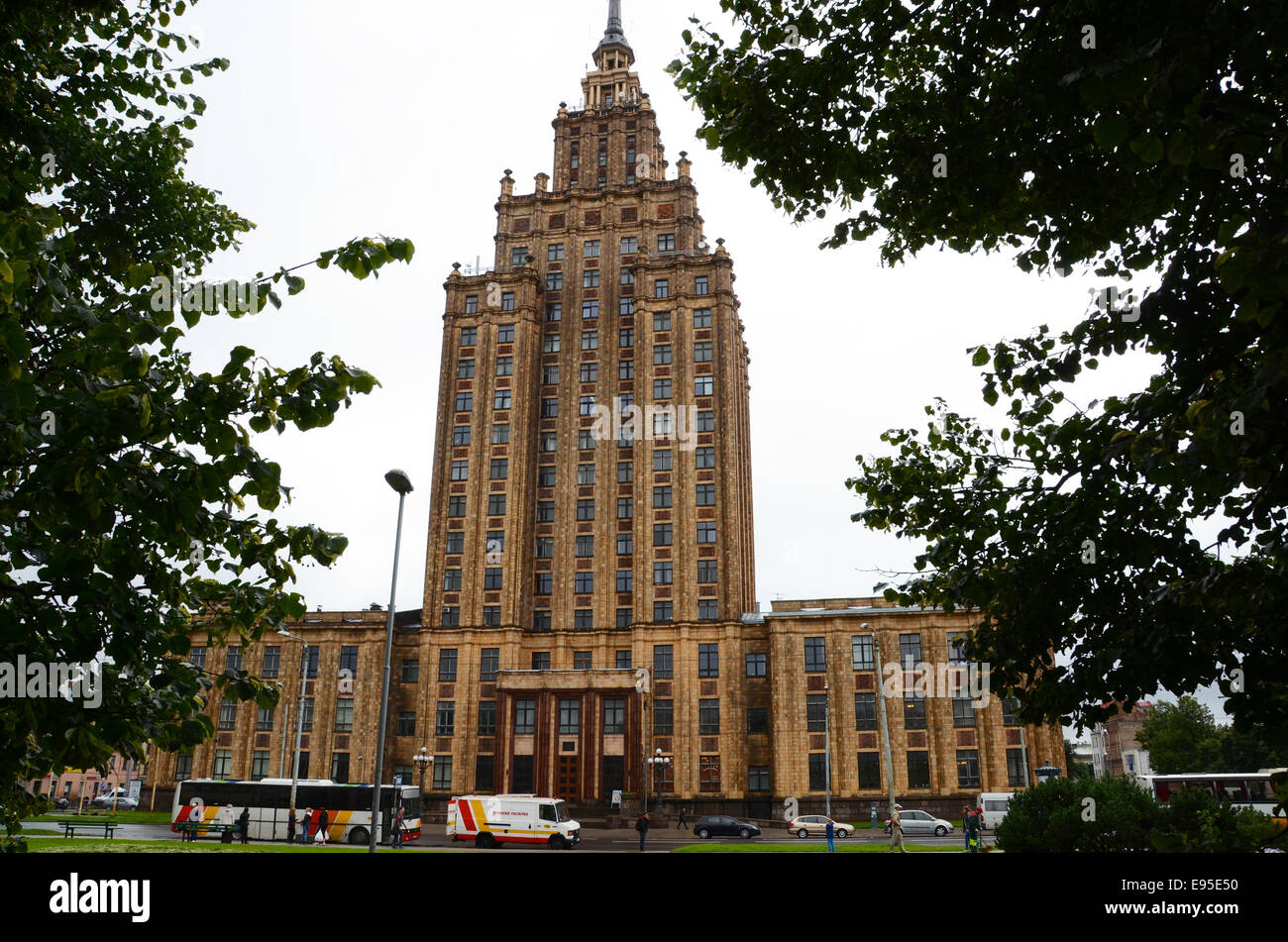 Socialist classicism hi-res stock photography and images - Alamy