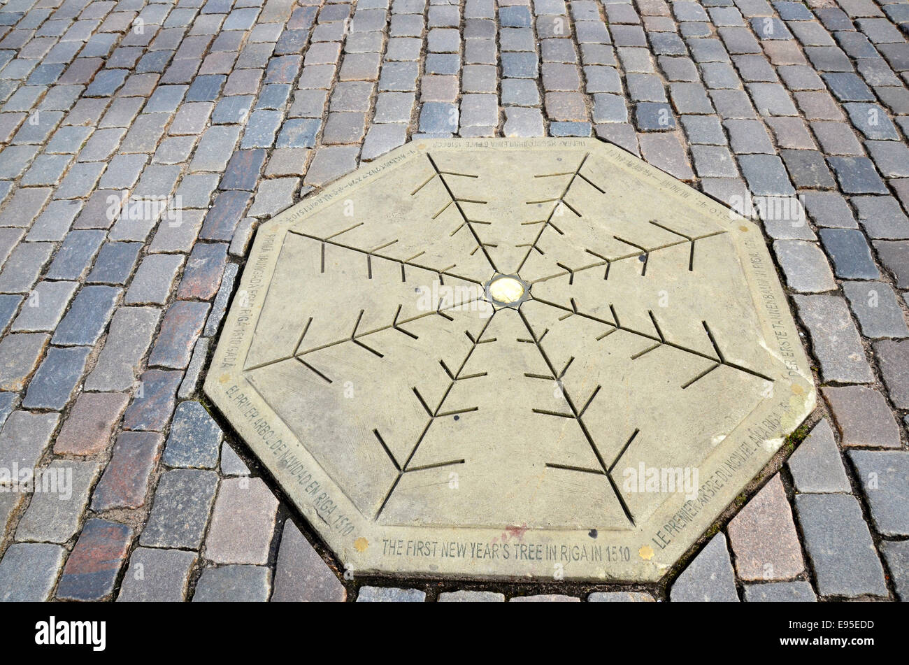 Worlds first christmas tree hi-res stock photography and images - Alamy