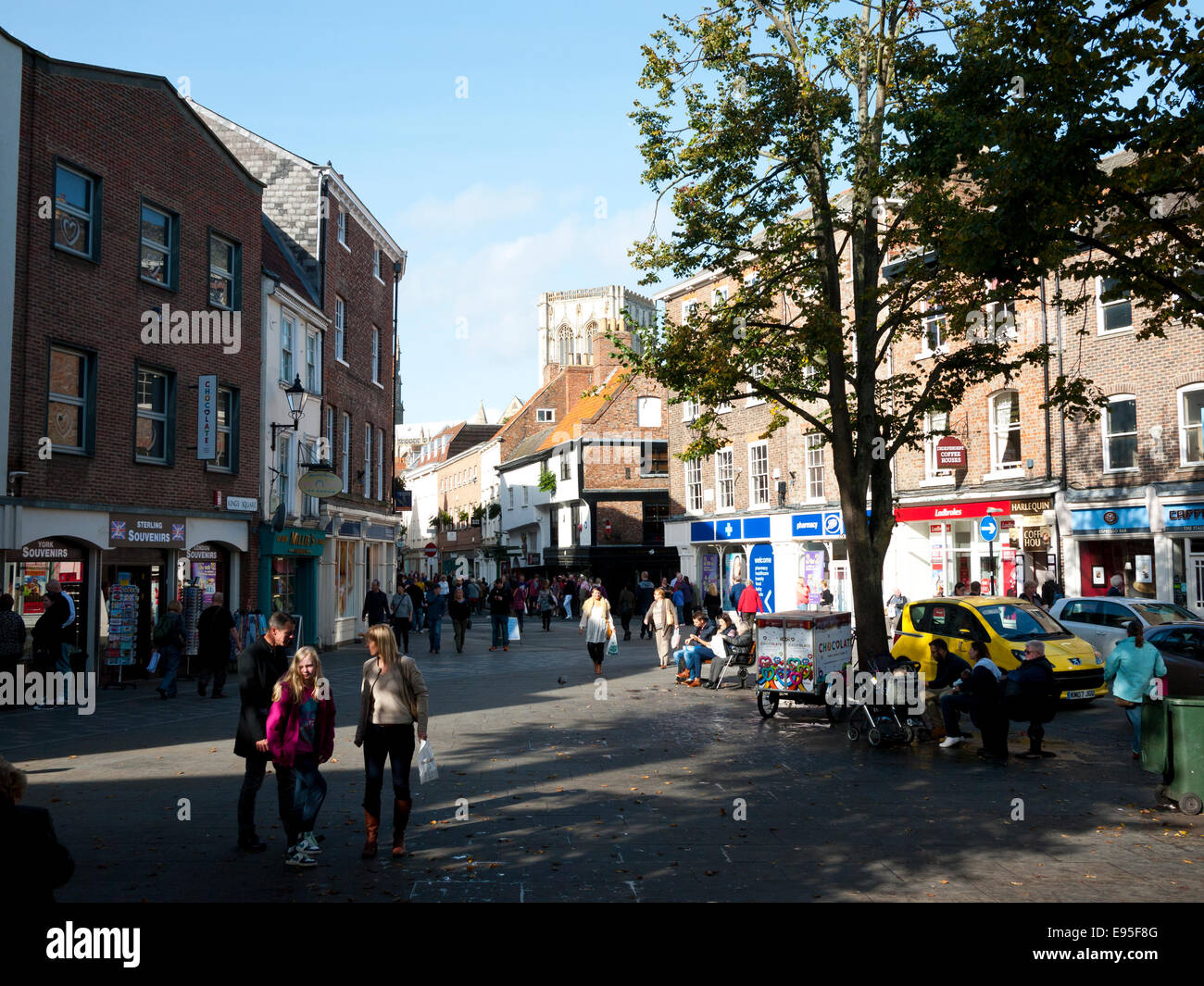 Kings and york minster hi-res stock photography and images - Alamy