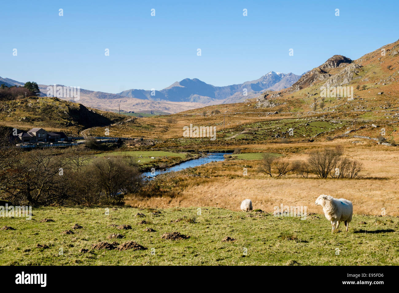 Capel curig view horseshoe hi-res stock photography and images - Alamy