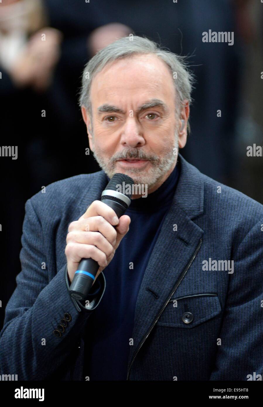 New York, NY, USA. 20th Oct, 2014. Neil Diamond on stage for NBC TODAY ...
