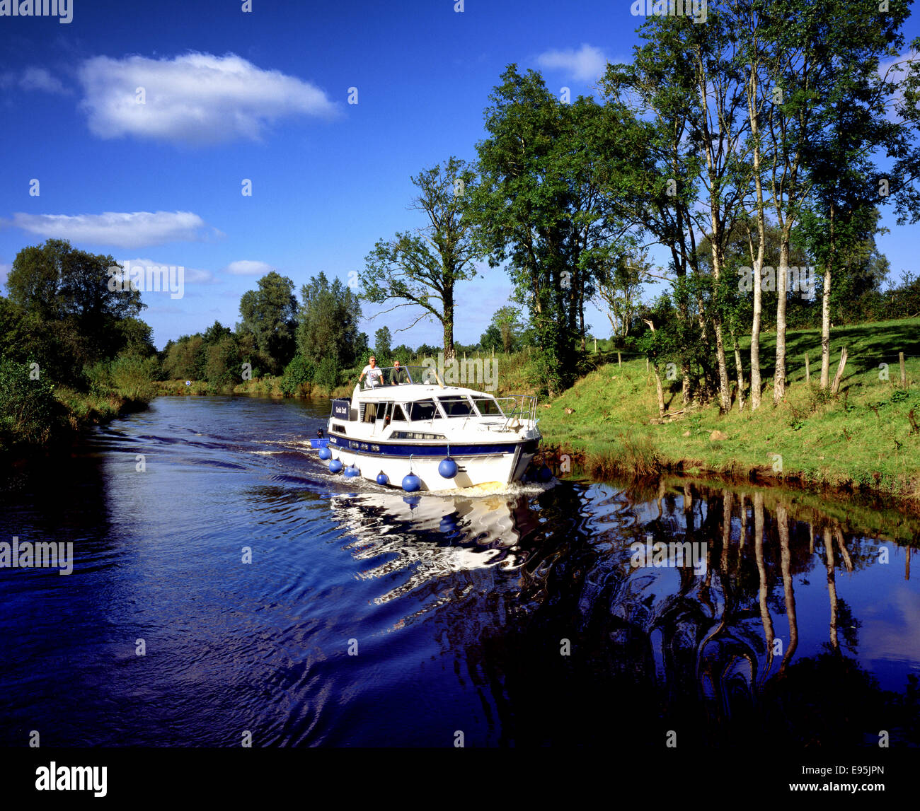 River Erne Lough Erne High Resolution Stock Photography and Images - Alamy