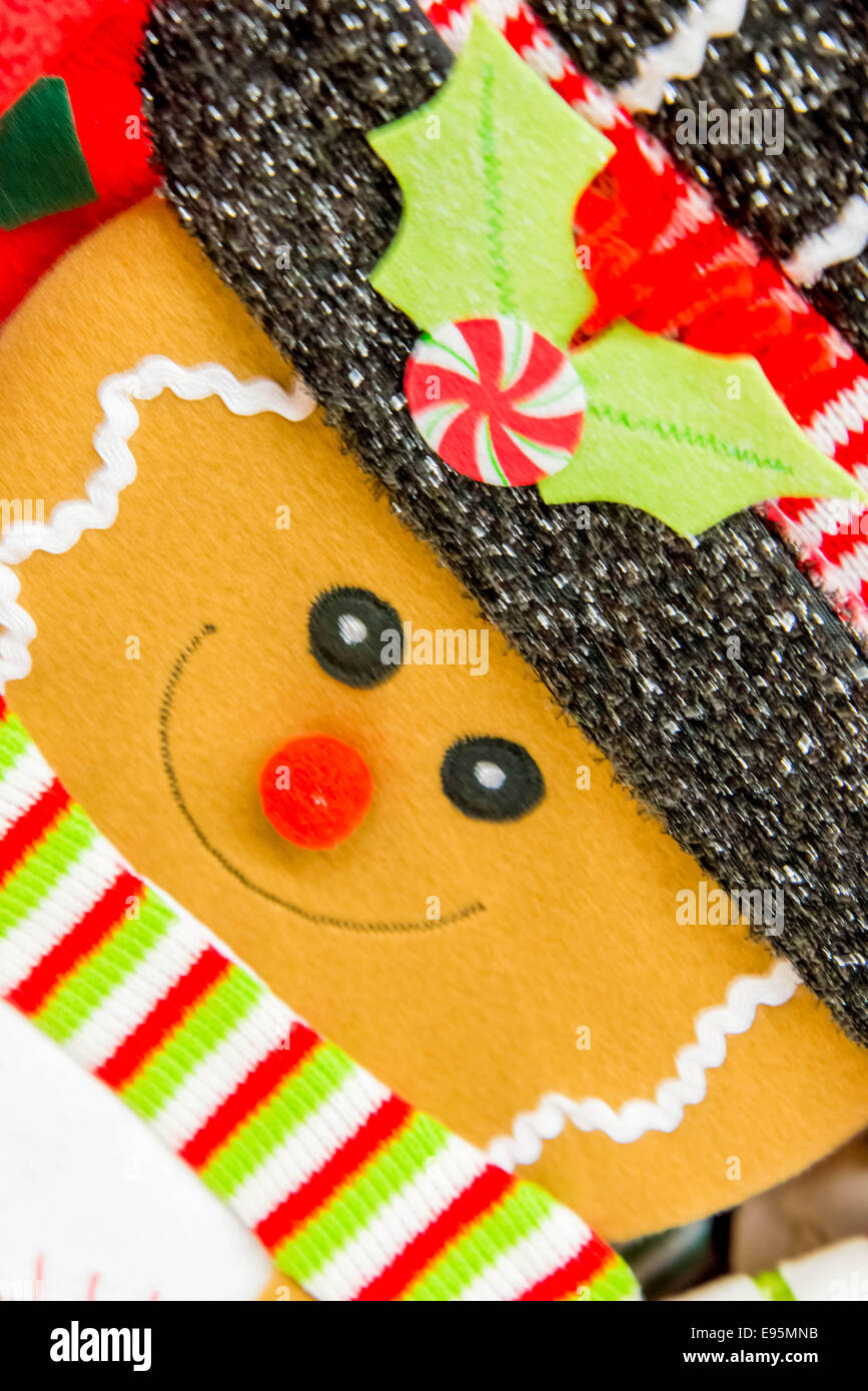 Gingerbread man face hi-res stock photography and images - Alamy