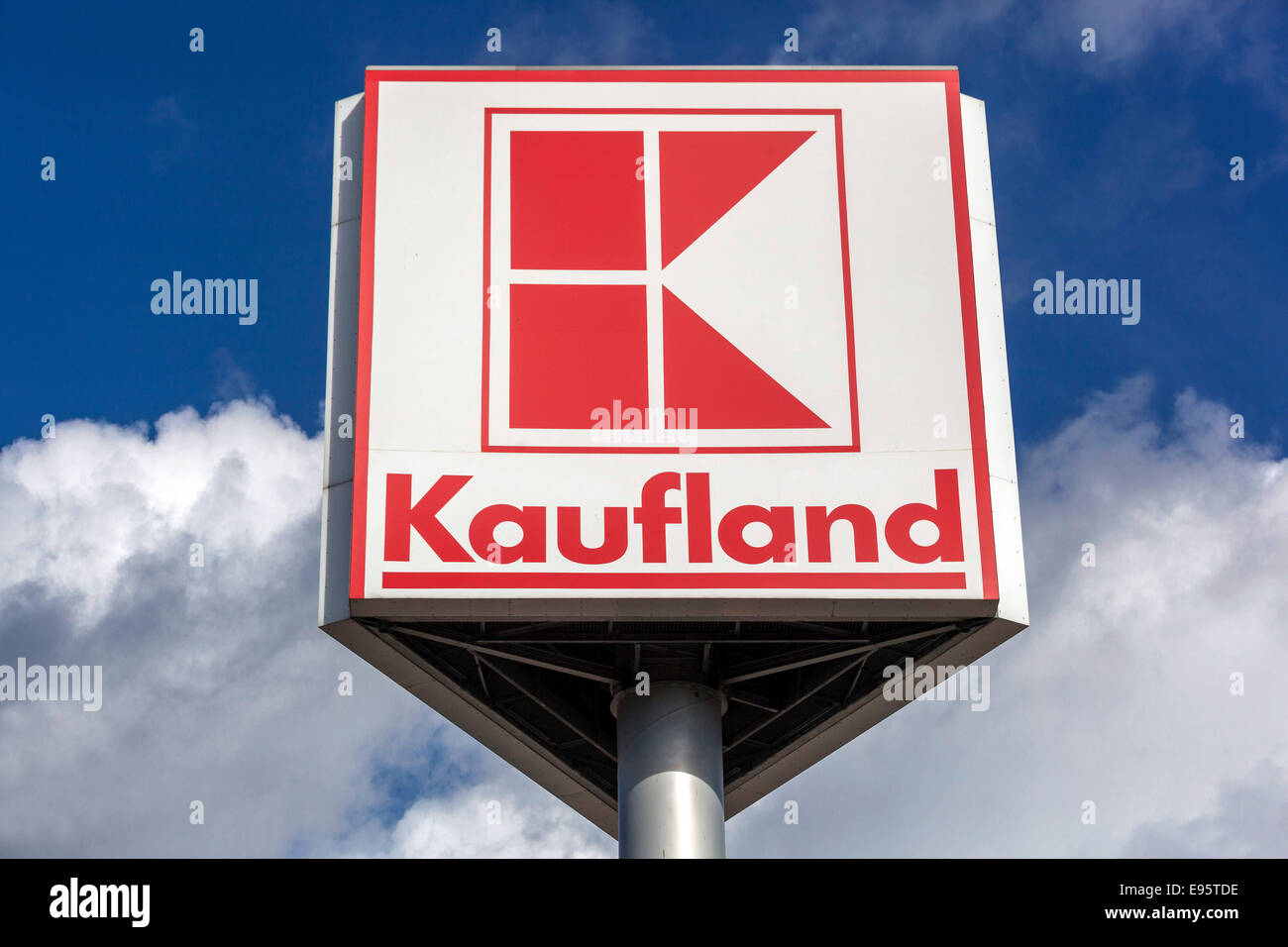 Kaufland logo hi-res stock photography and images - Alamy