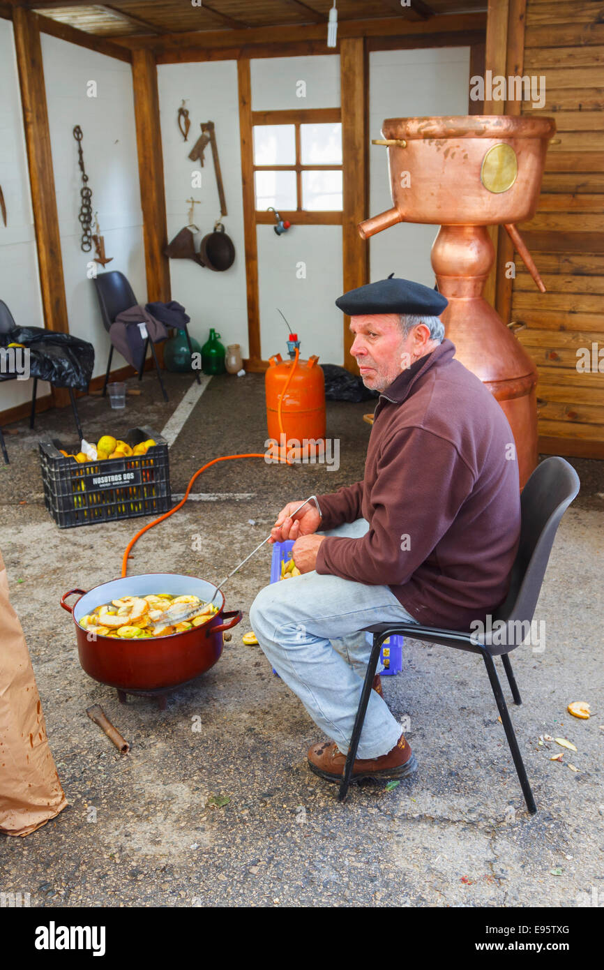 Orujo potes hi-res stock photography and images - Alamy