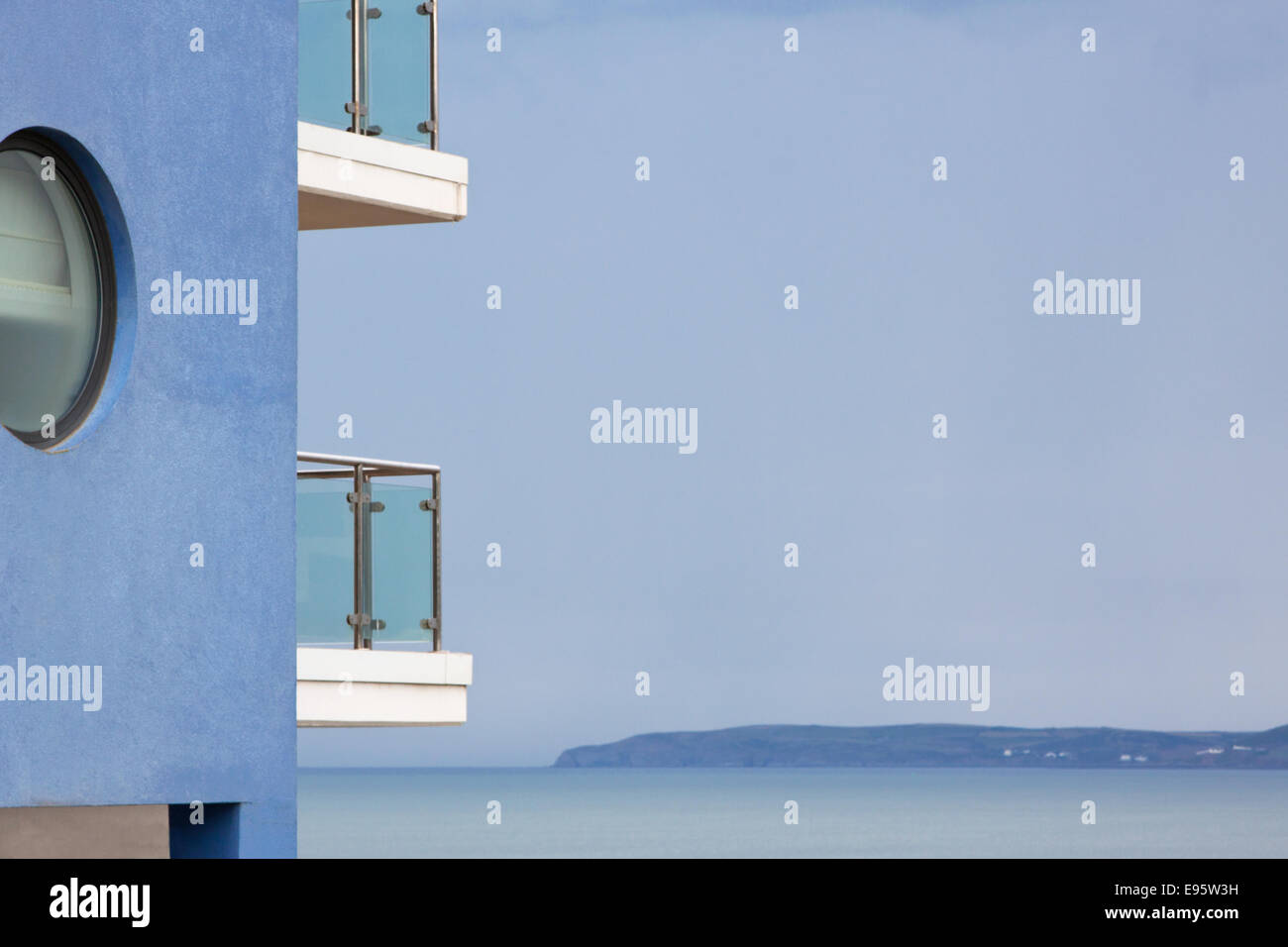 Balcony veranda sea ocean hi-res stock photography and images - Alamy