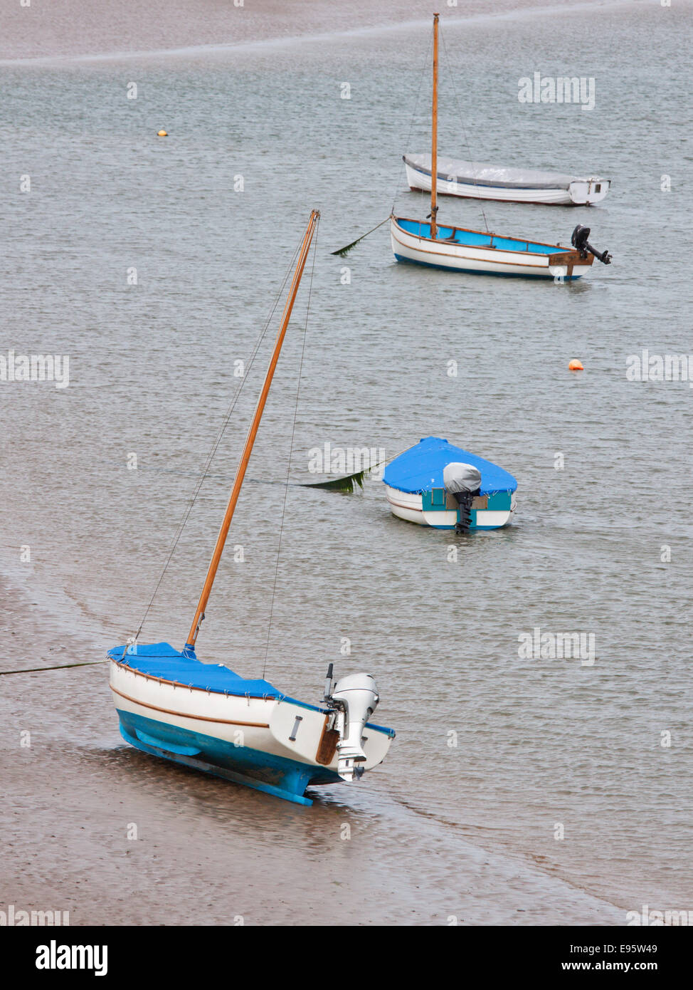 Sail boats laid up in the Torridge estuary at Appledore in Devon Stock ...
