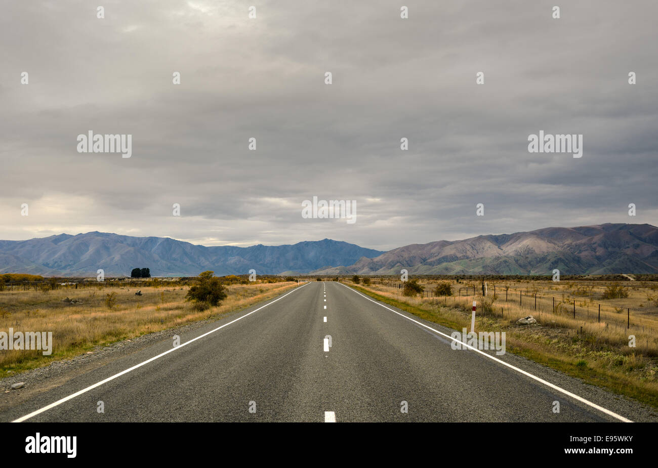 Benmore Range, Otago Stock Photo - Alamy