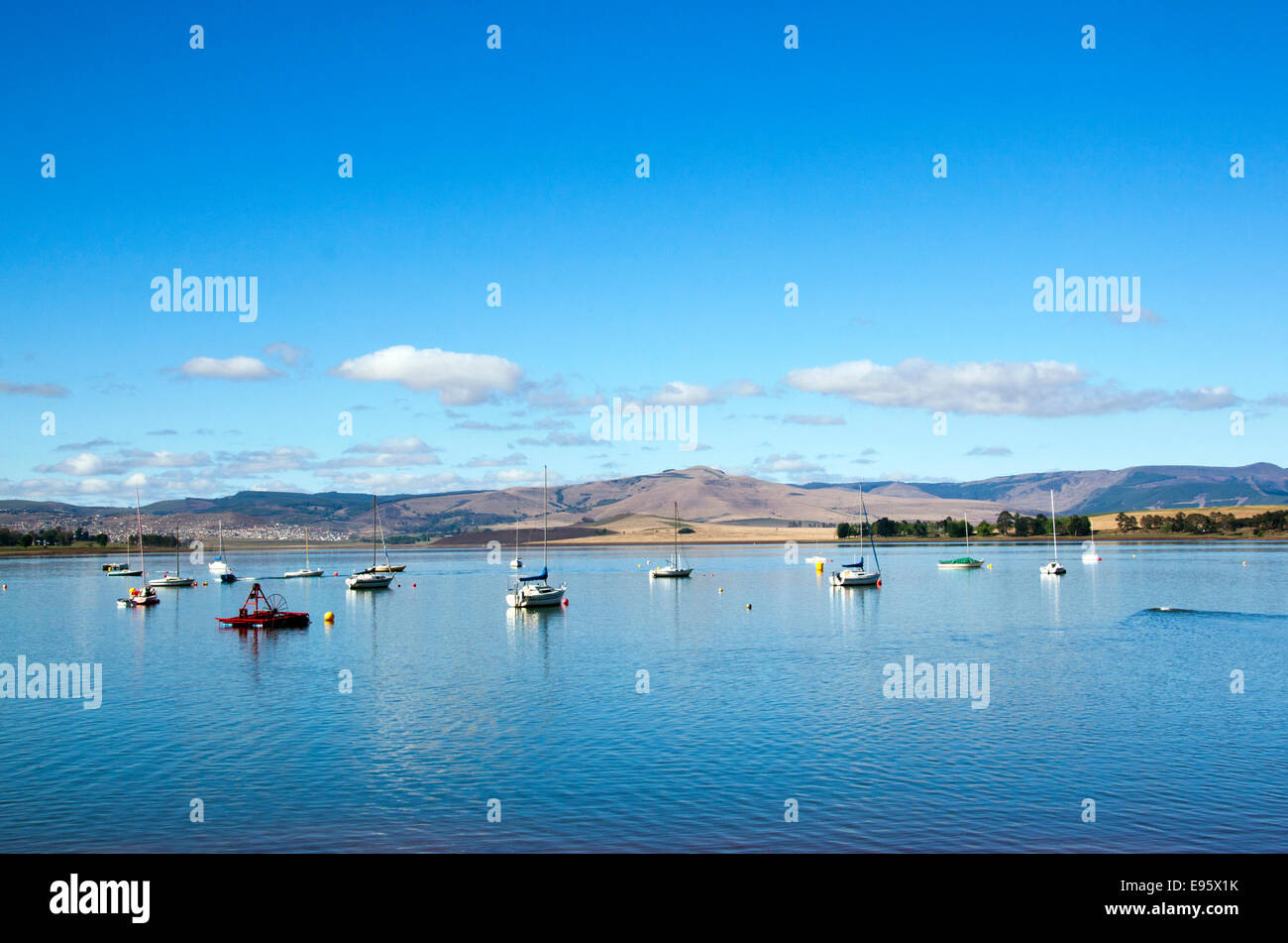 yachts moored off-shore on the Midmar dam Stock Photo - Alamy