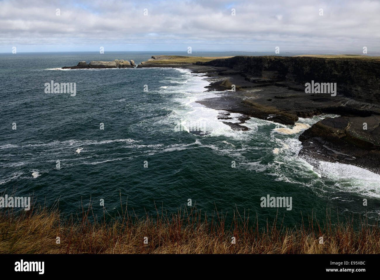 Doonbeg ireland hi-res stock photography and images - Alamy