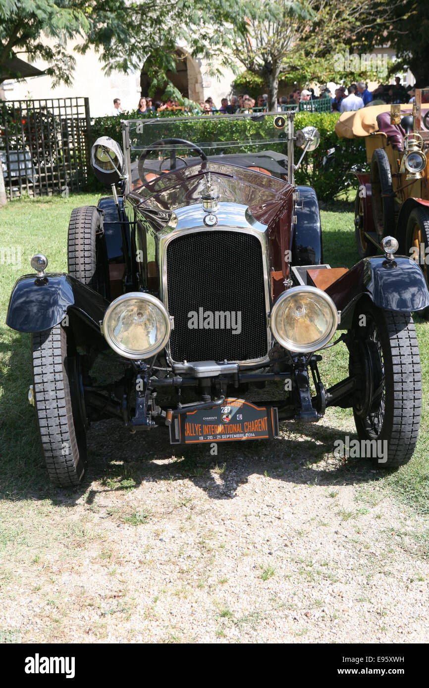 Motor car hi-res stock photography and images - Alamy