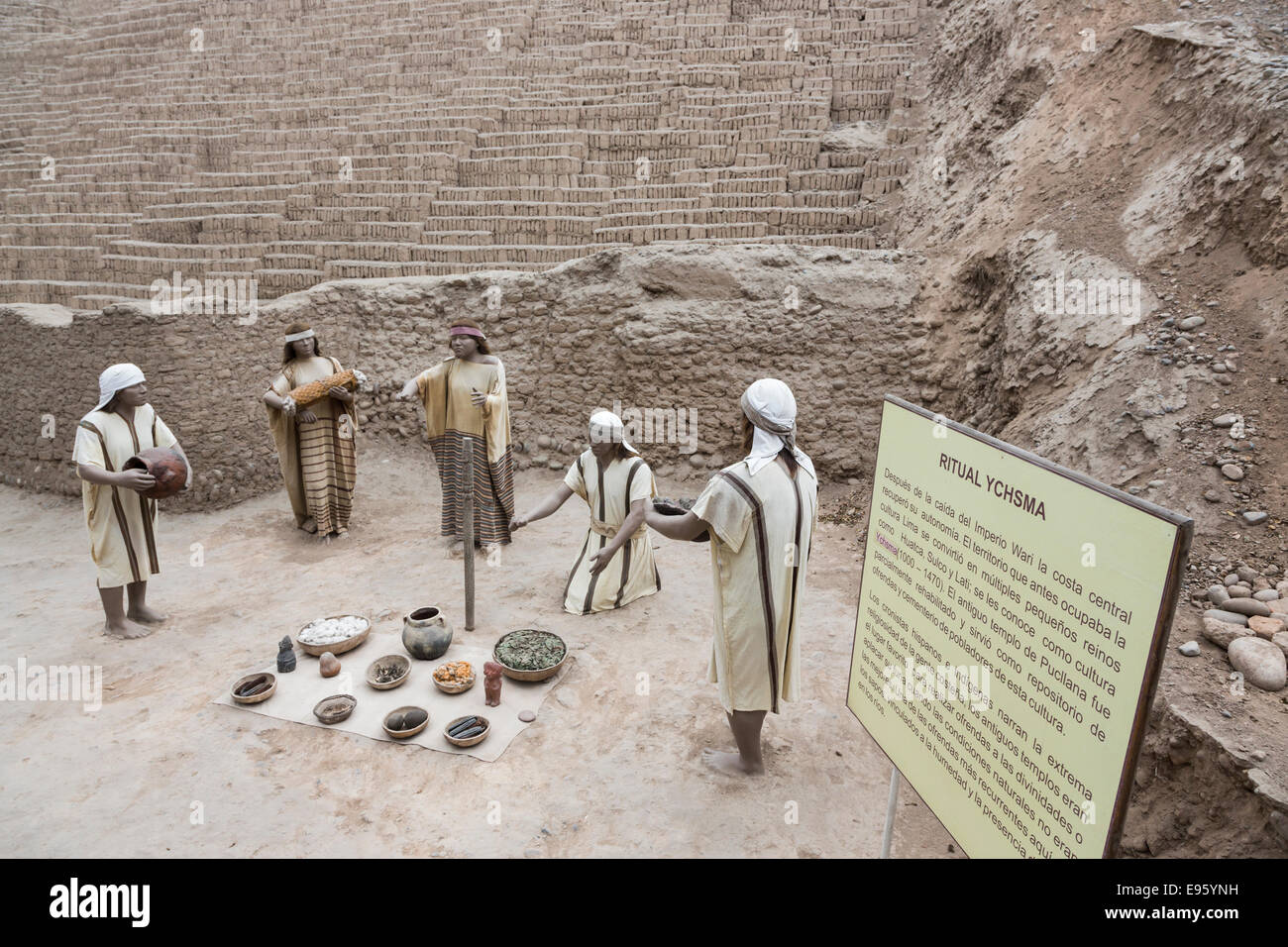 Pre inca hi-res stock photography and images - Alamy