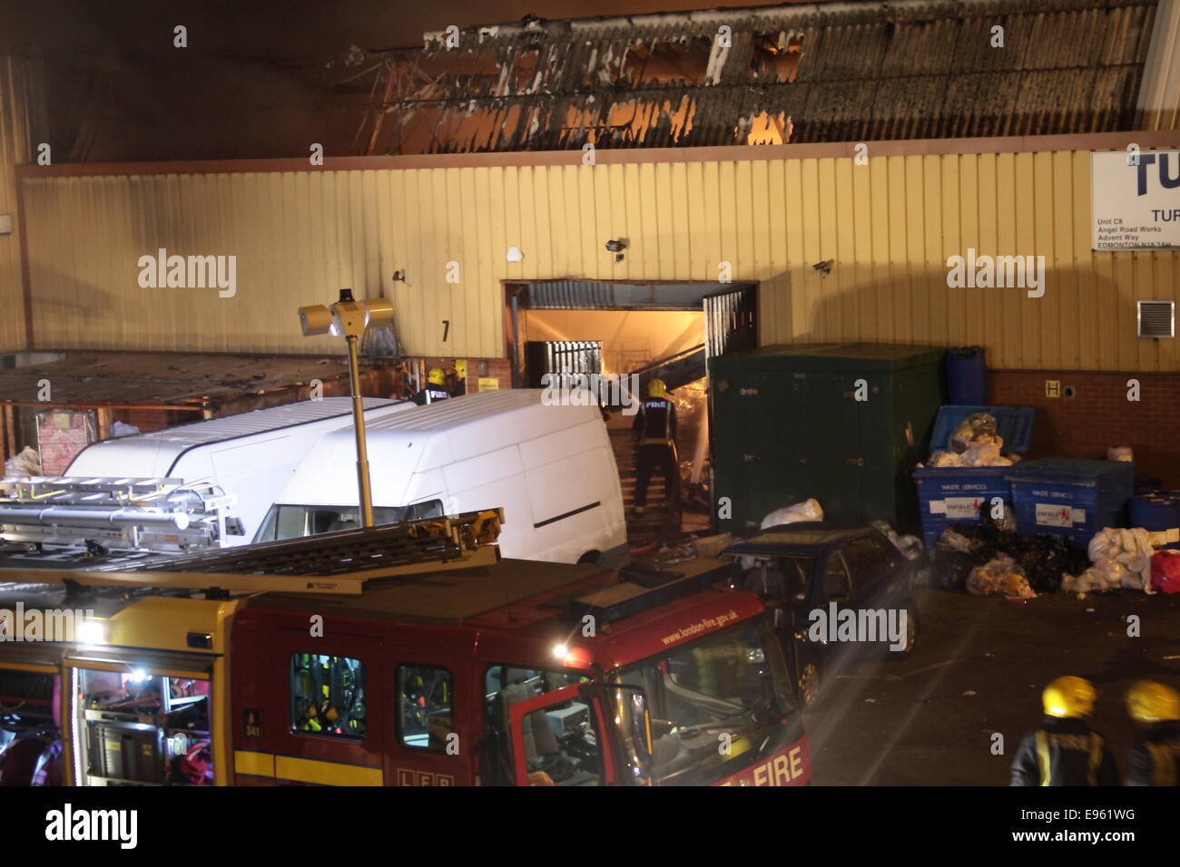 Enfield fire hi-res stock photography and images - Alamy