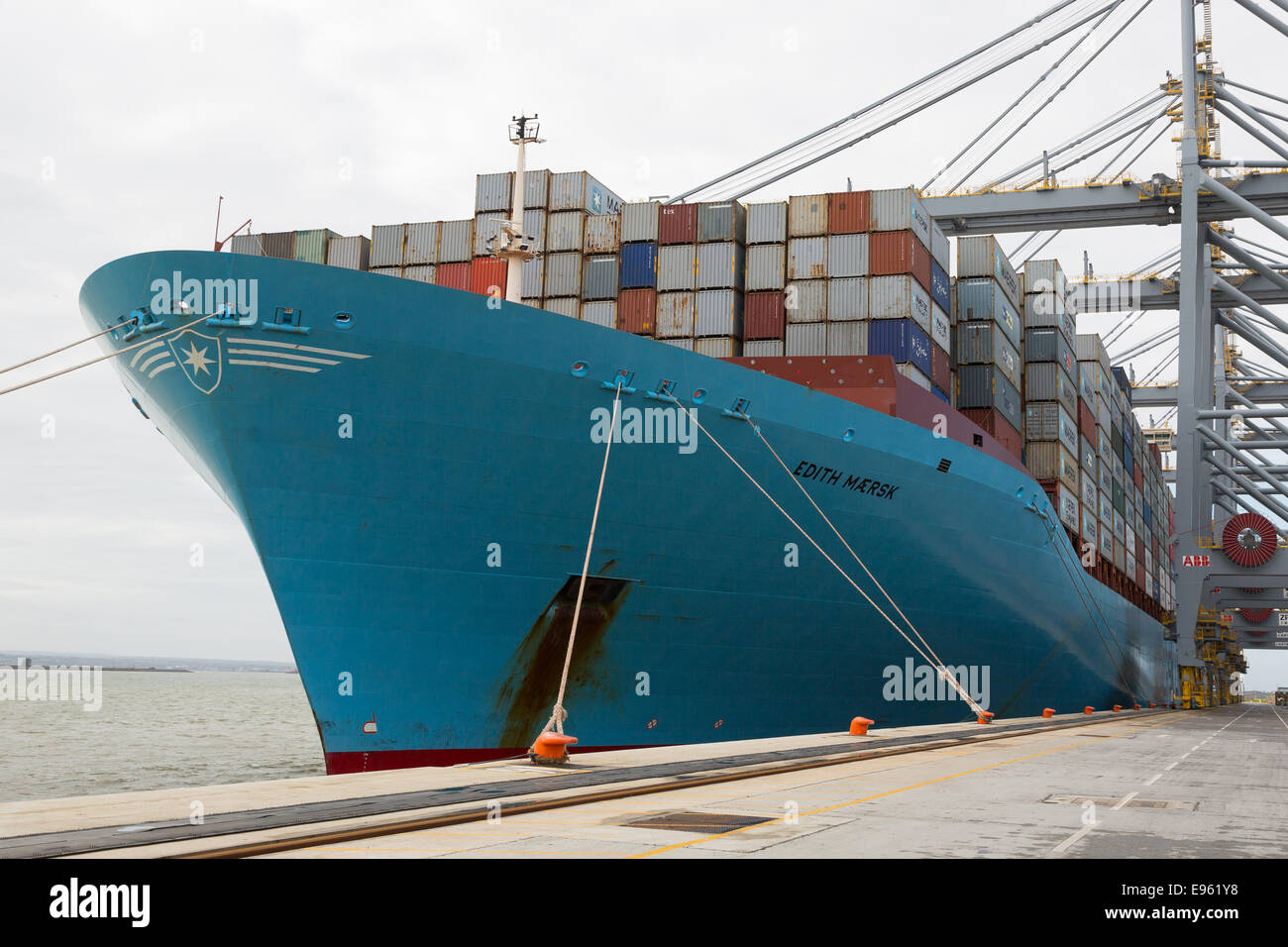 London Gateway, Essex, UK. 19th Oct 2014. Container ship Edith Maersk ...