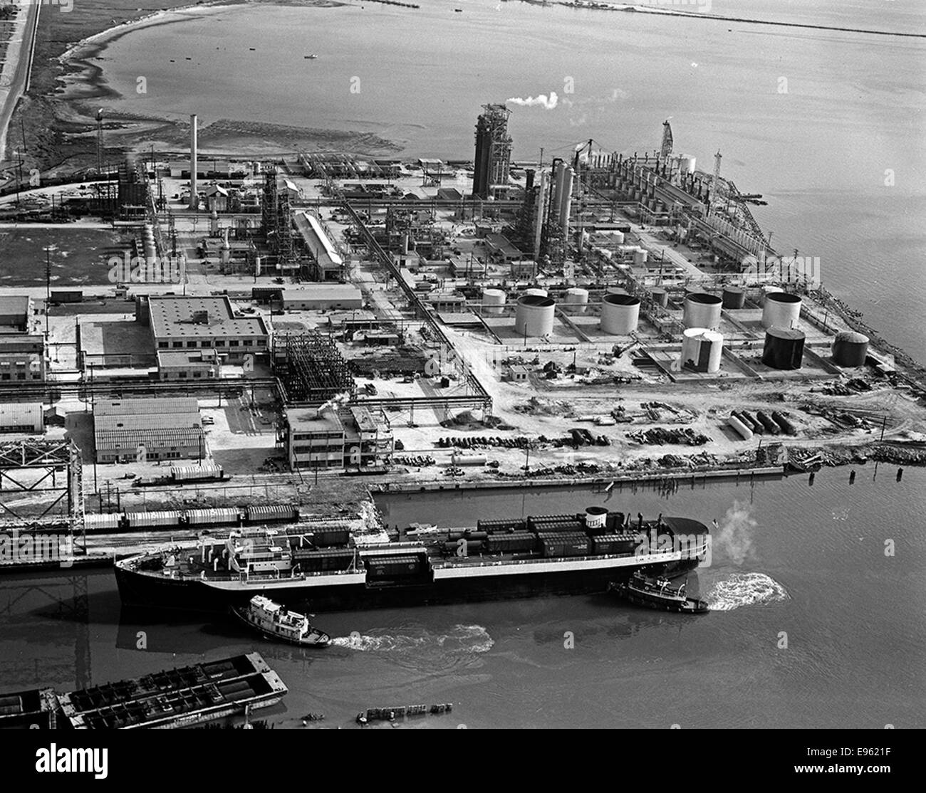 Vital city infrastructure Black and White Stock Photos & Images - Alamy