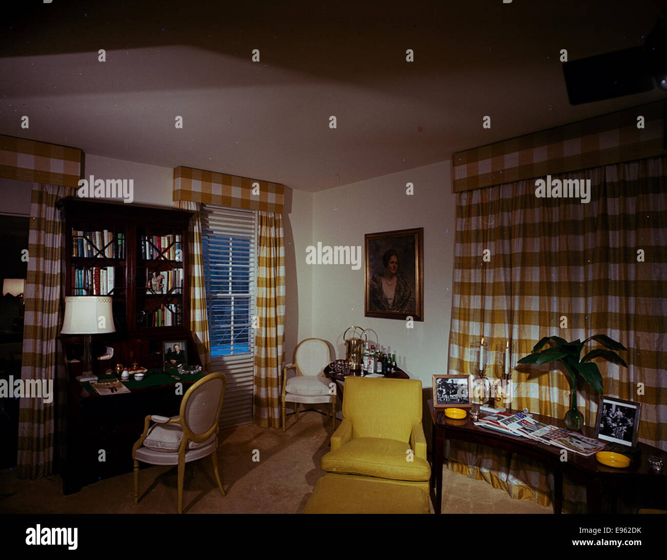 An image of the Master's Sitting Room in the Theodore Newton Law ...